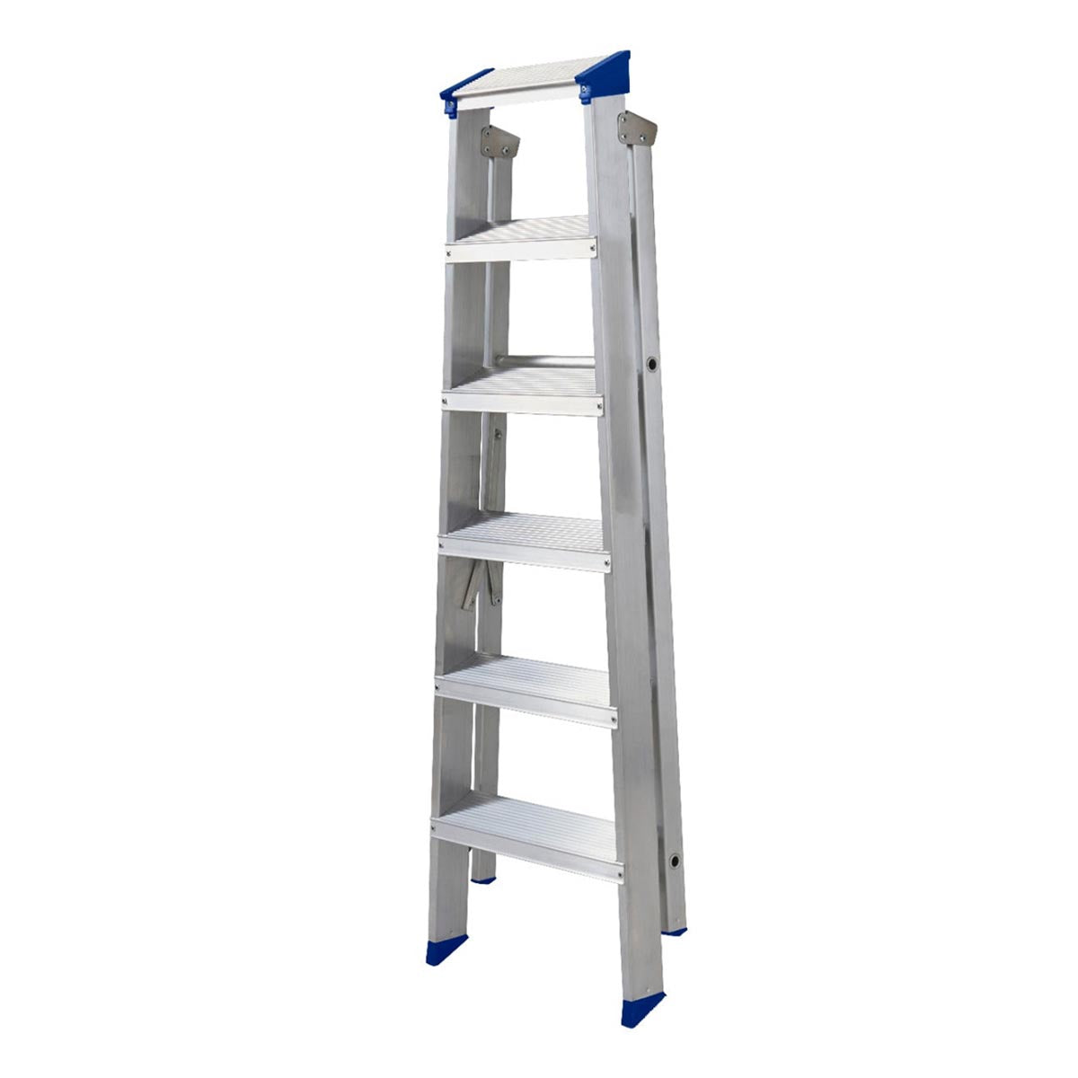 Werner Step Ladders Werner 4 Tread Fibreglass Step Ladder (H)1.12m